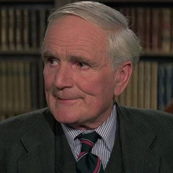Q (Desmond Llewelyn) | James Bond Wiki | Fandom