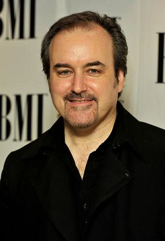 David Arnold | Bondpedia | Fandom