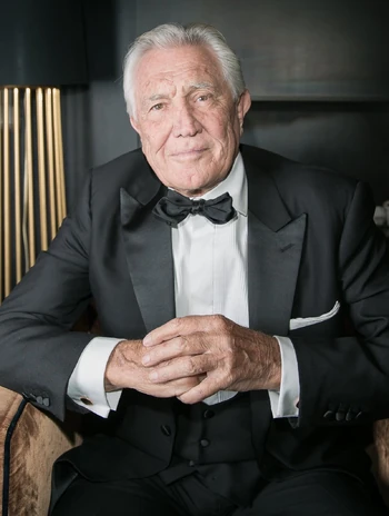 George Lazenby | James Bond Wiki | Fandom