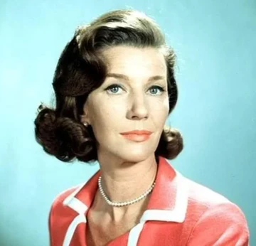 lois maxwell young