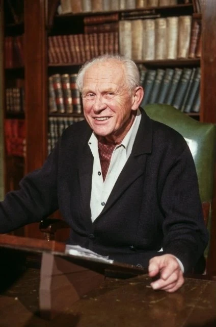 Gert Fröbe | James Bond | Fandom