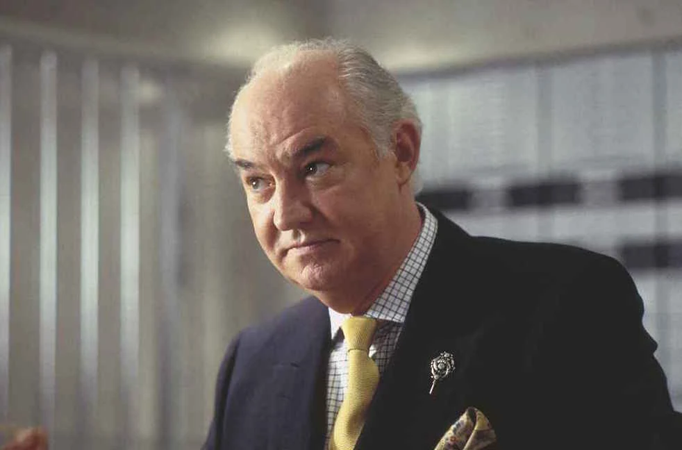 Robert King | James Bond | Fandom