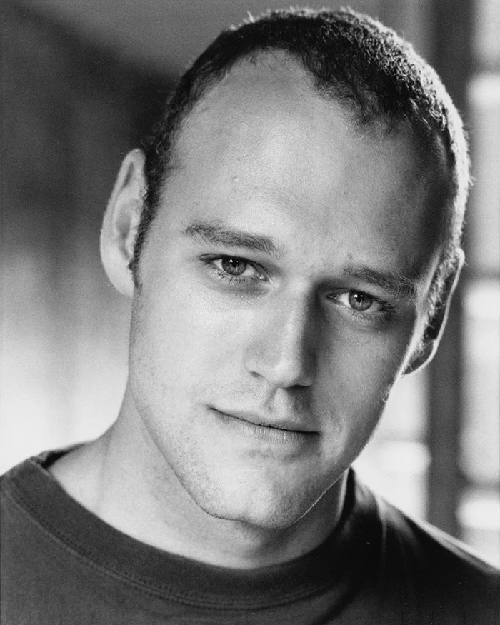 Elliot Cowan | James Bond | Fandom