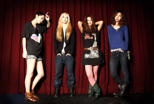 PaRanOiA | Japanese Idol Fanon Wiki | Fandom