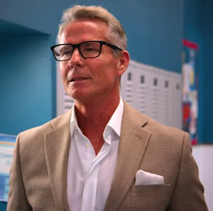 Principal Danvers | Jay & Mikey Wiki | Fandom