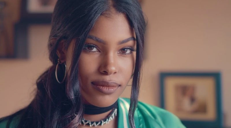 Diamond White | XVoice Wiki | Fandom