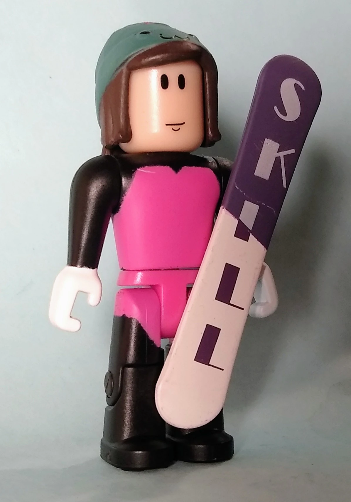 Snowboard Girl | Jazwares Roblox Toys Wiki | Fandom