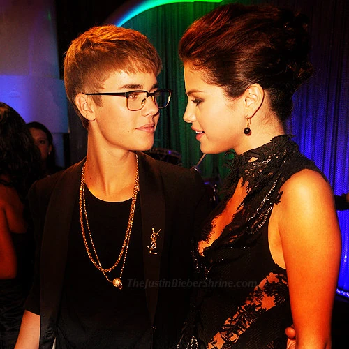 Gallery:2011 MTV VMA's | Jelena Wiki | Fandom