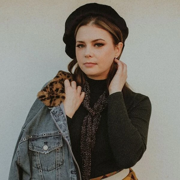 Alexa Moffett | Jenna Valenzuela Wiki | Fandom