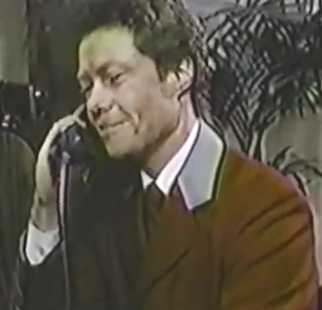 Howard Stover | The Jenny Lewis Museum Wiki | Fandom