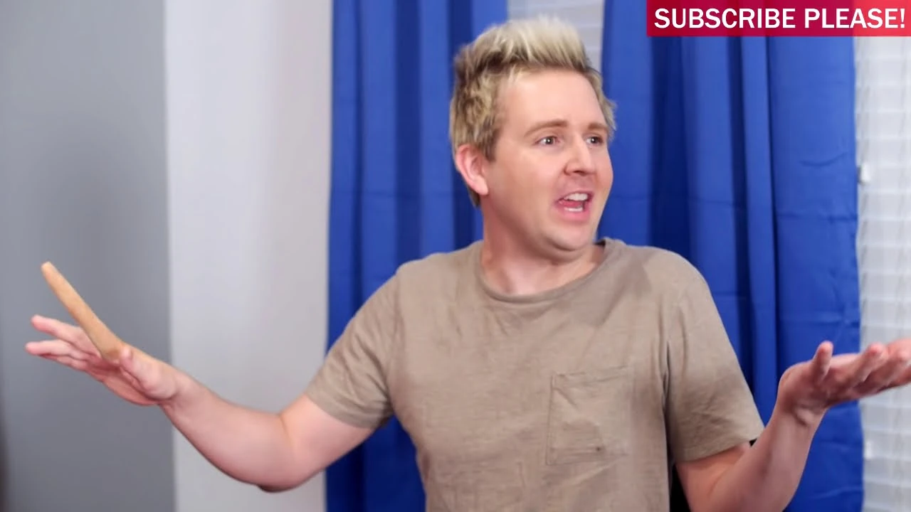 LONGEST FINGER EVER! | JesseAndMike Wiki | Fandom