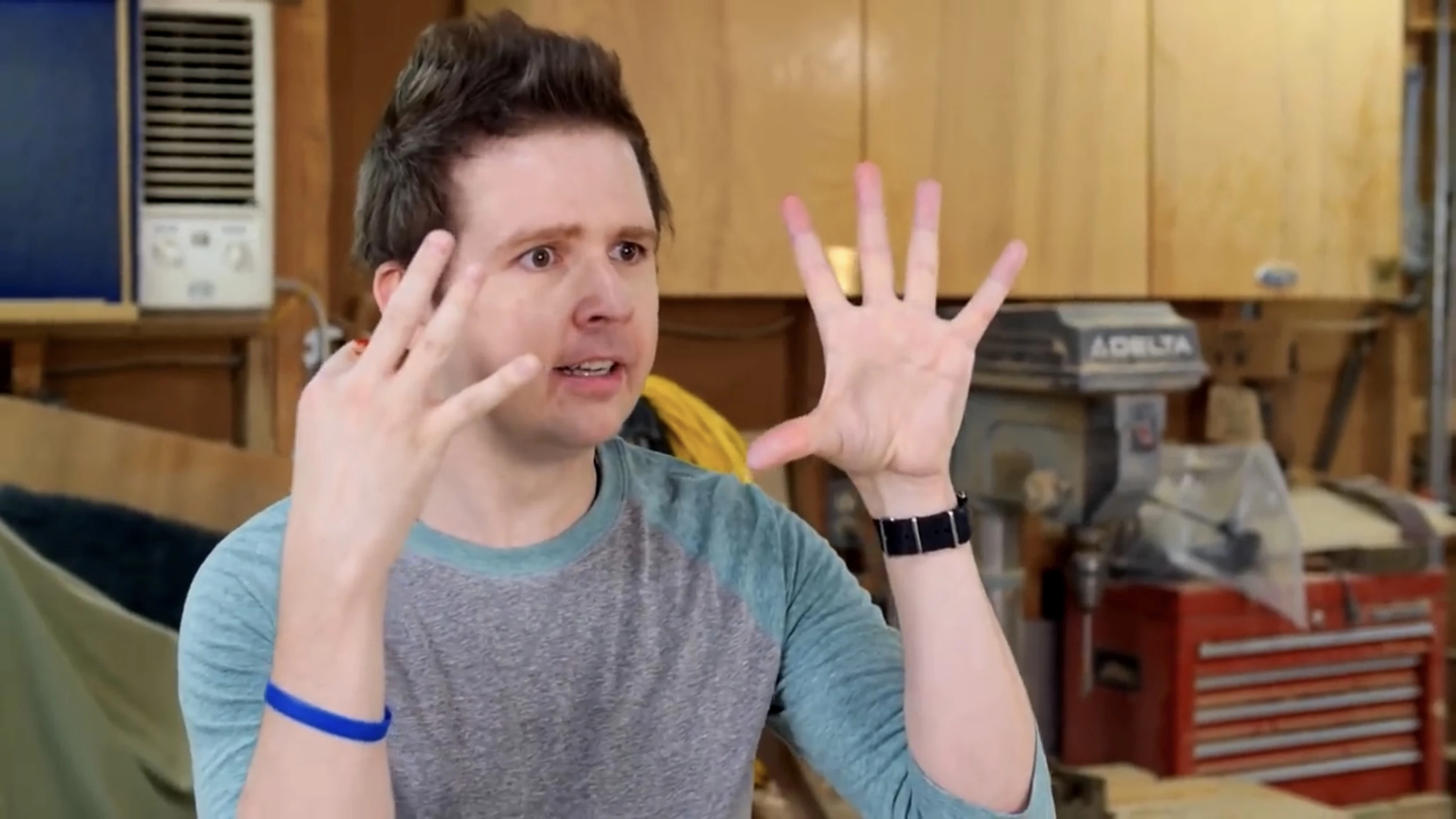 Finger Cut Off