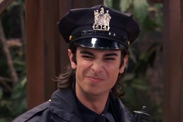 Oficial Petey | Wiki Jessie | Fandom