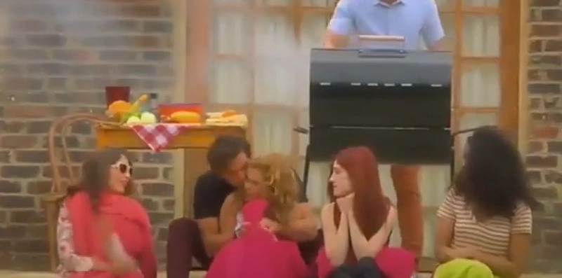 Grillowanie | Jestem Franky Wiki | Fandom