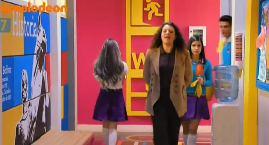 Zadania dyrektorki Agathy | Jestem Franky Wiki | Fandom