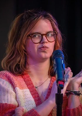 Amy J. Muller | Jet Lag: The Wiki | Fandom