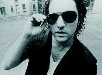 Russell Simins | JetSetPedia | Fandom