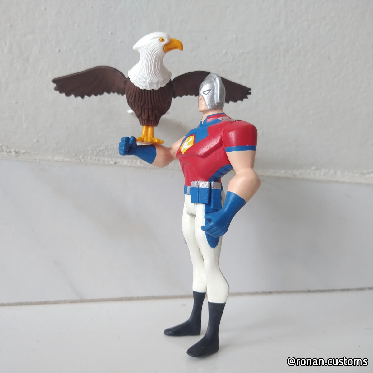 Eagly | JLU Customs Wiki | Fandom