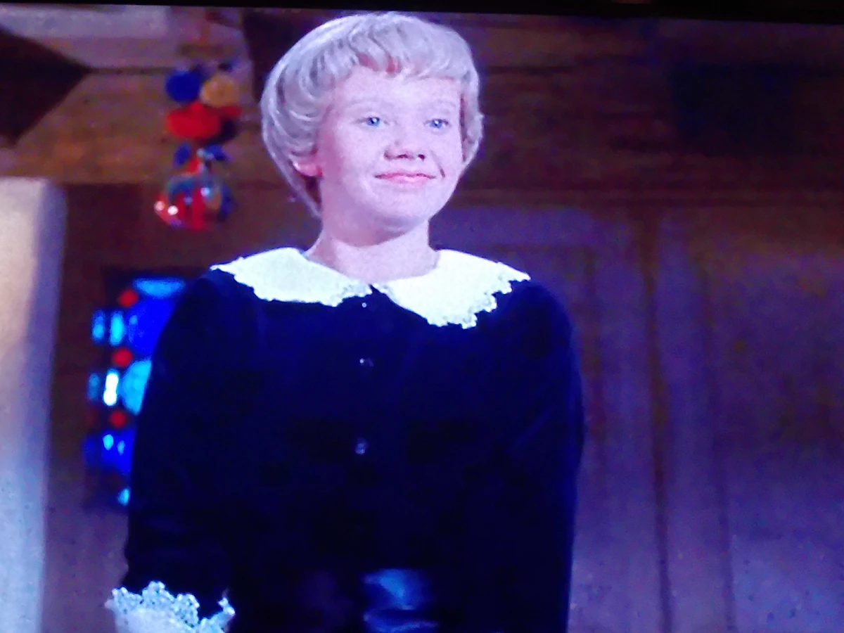 Throw Momma from the train 1987 | John giddens Wiki | Fandom