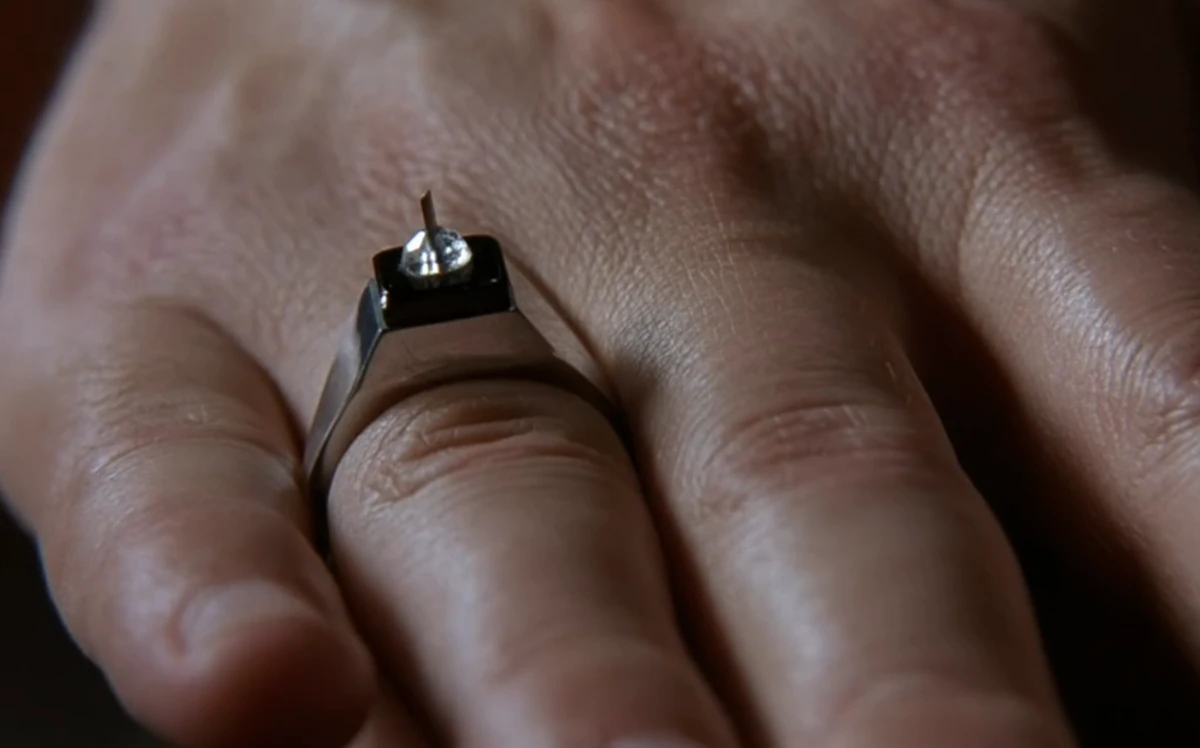 Special Issue Serum Rings | Johnny English Wiki | Fandom