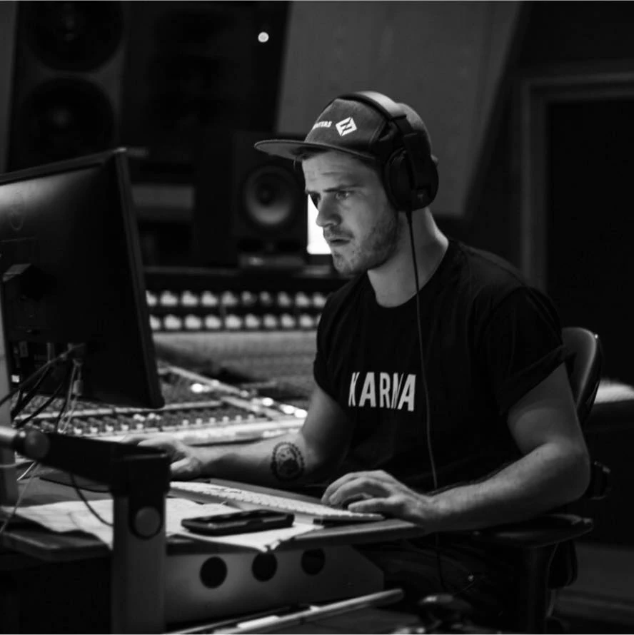 Rhys Fletcher | Jolin Tsai вики | Fandom