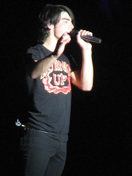 Joe Jonas | Jonas Brothers Wiki | Fandom