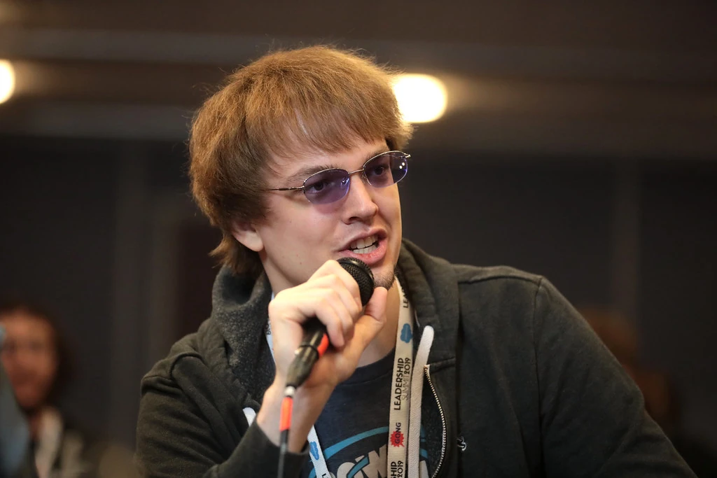 Tom Fawkes | Jonaverse Wiki | Fandom