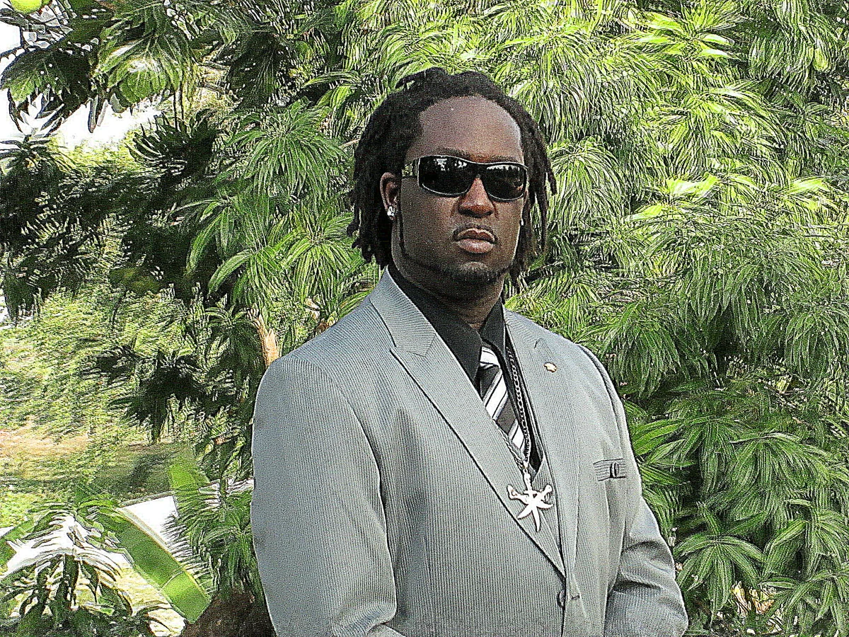 Mayor–council government of Crøîx Païx, Léogâne | J-Pimp (rapper) Wiki ...