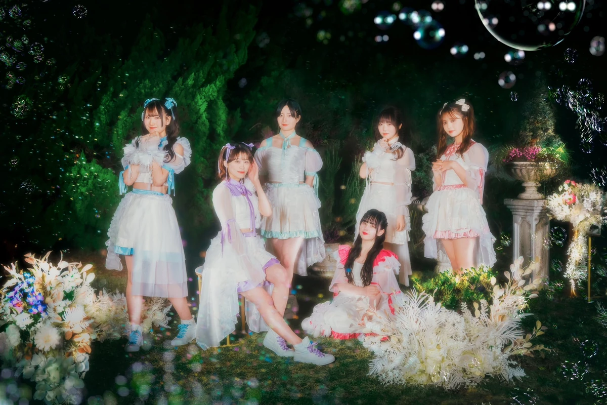 LIT MOON | Jpop Wiki | Fandom
