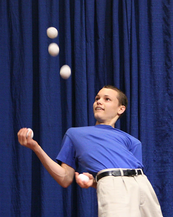 Chris Hodge | Juggle Wiki | Fandom