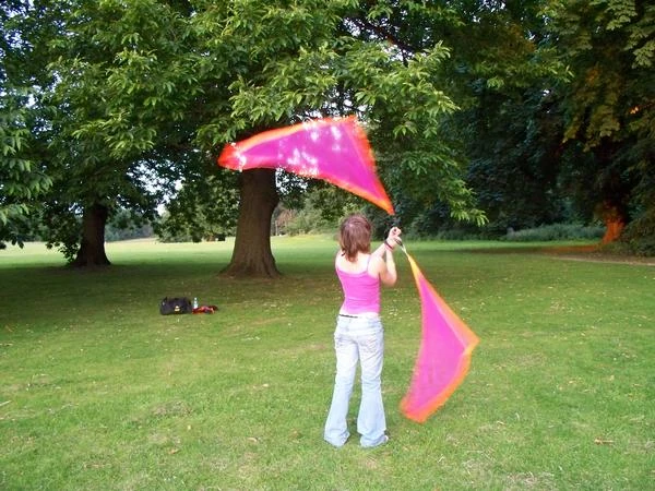 Flag poi | Juggling Wiki | Fandom