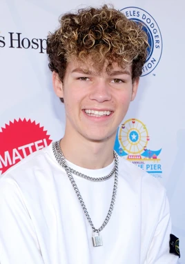 Hayden Summerall | Jules LeBlanc Wiki | Fandom