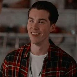 Reggie Peters | Wiki Julie and the Phantoms | Fandom