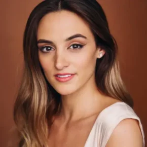 Nella Cole | & Juliet Wiki | Fandom