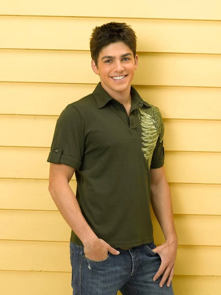 Robert Adamson | Junenetwork Wiki | Fandom