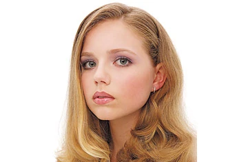 Chelsea Martin | Junenetwork Wiki | Fandom