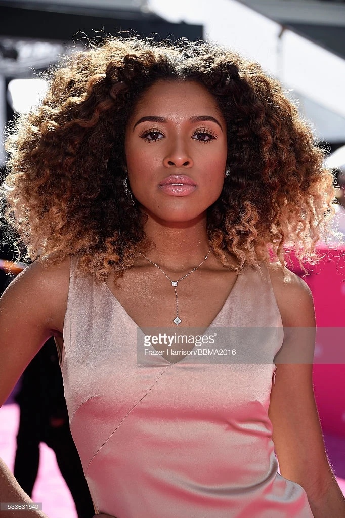 Brienna DeVlugt | June's Diary Wikia | Fandom