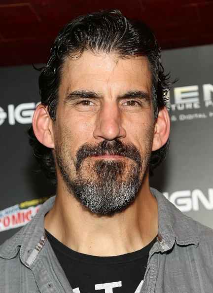Robert Maillet | Jupiter's Legacy Wiki | Fandom