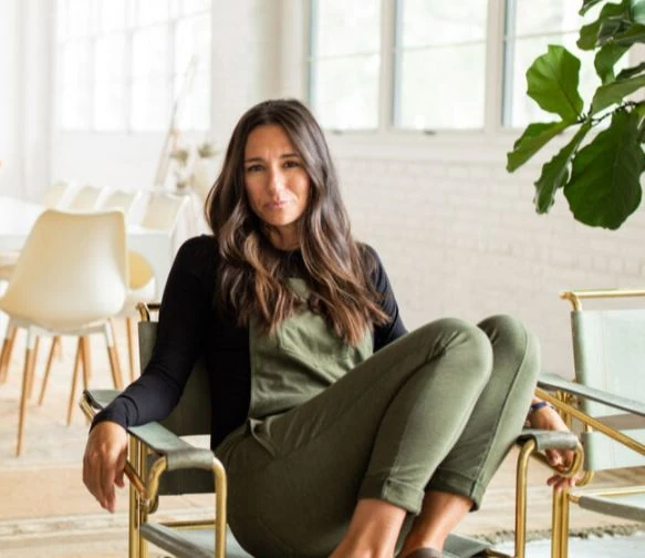 Jackie Carr | Wikia Jurassic Park | Fandom