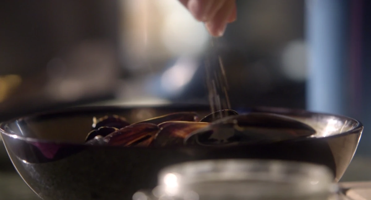 Big Mussels and Spinach | Just Add Magic Wiki | Fandom