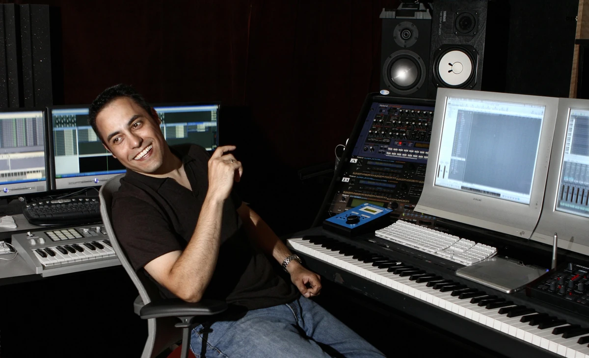 Category:Songs by Tom Salta | Just Dance Wiki | Fandom