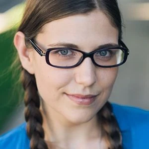 Laura Post | Justice League Action Wiki | Fandom