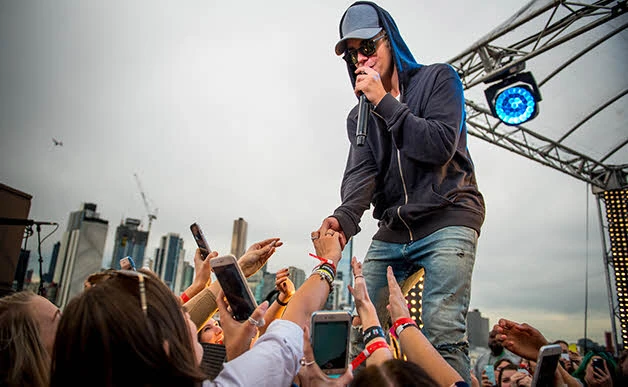 World Famous Rooftop | Justin Bieber Wiki | Fandom