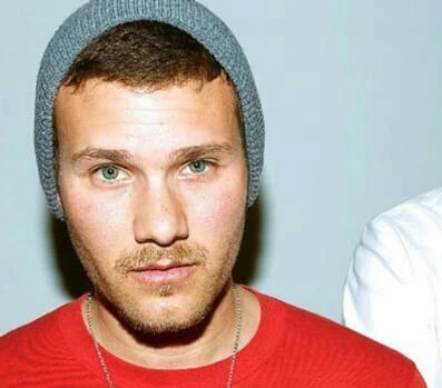 Oligee | Justin Bieber Wiki | Fandom