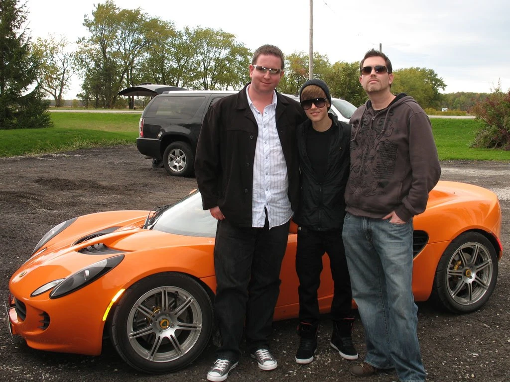 Rob Wells | Justin Bieber Wiki | Fandom