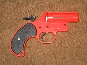 Flare Gun | JustLeafy's Wiki | Fandom