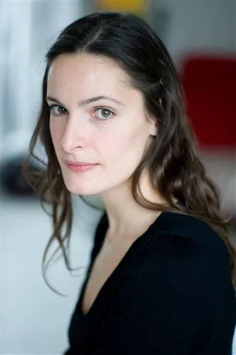 Alexandra Saadoun | Wiki Kaamelott Officiel | Fandom