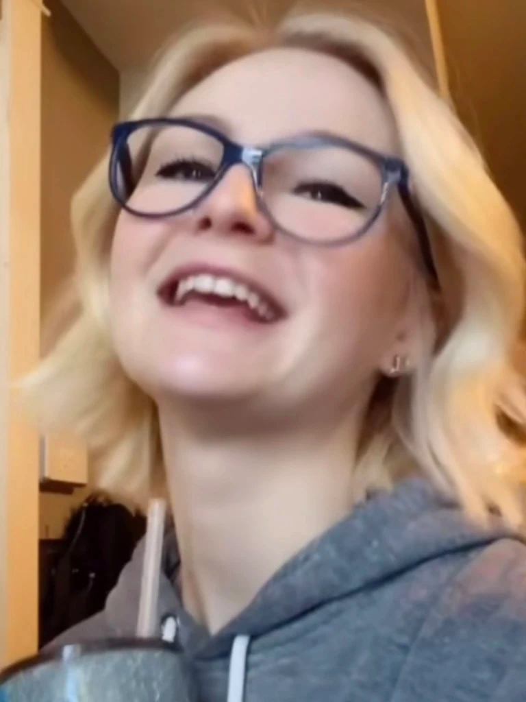 Courtney | KallMeKris Wiki | Fandom