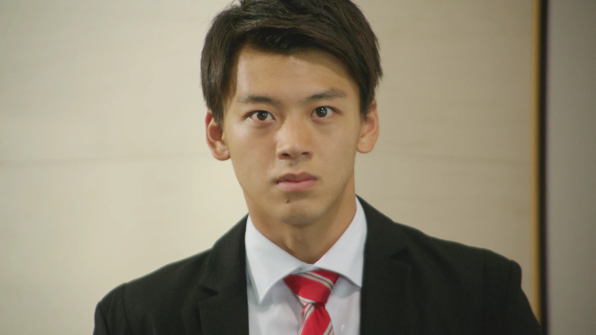 Shinnosuke Tomari | Kamen Rider Wiki | Fandom