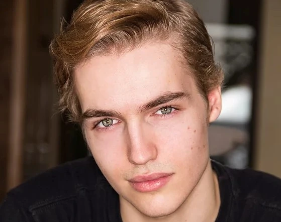 Russel Beale | Kamen Rider Fan Fiction Wiki | Fandom